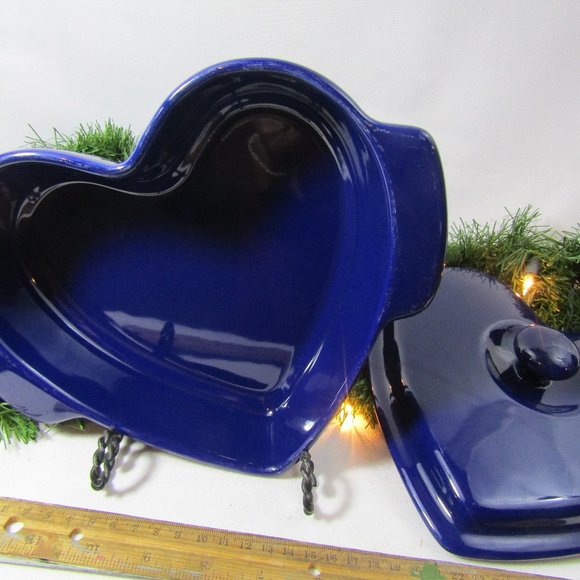 Chantal | Dining | Chantal Blue Heart Baking Dish Never Used | Poshmark